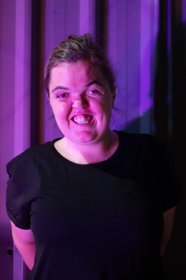 About - Undercover Artist